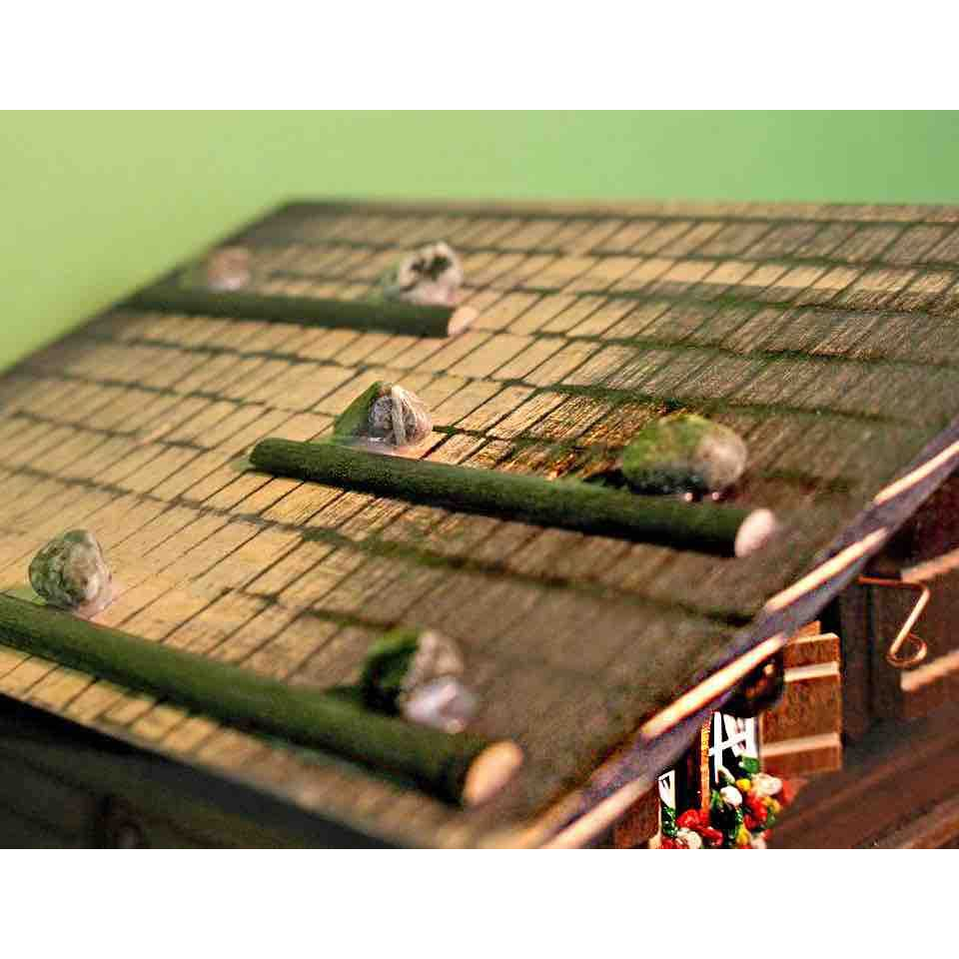 Loetscher - Classic Brienz Chalet Swiss Cuckoo Clock - Made in Switzer ...