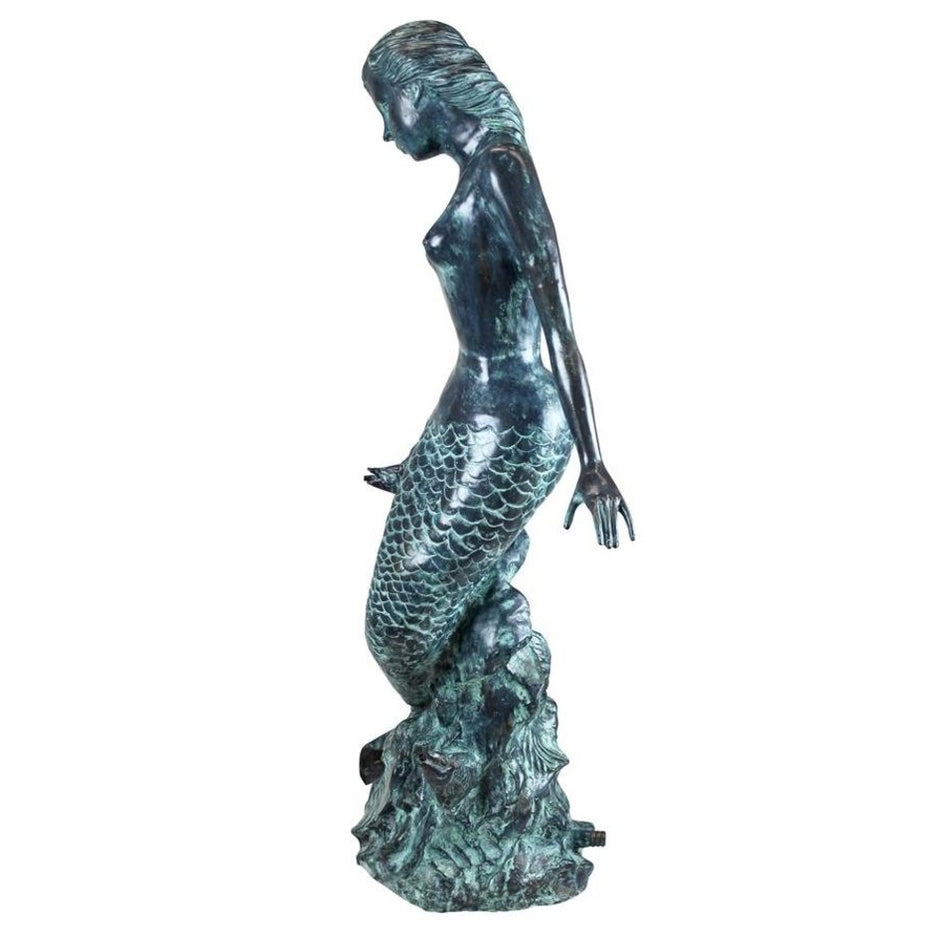 Design Toscano Mermaid of the Isles Spitting Statue | Time For a Clock ...